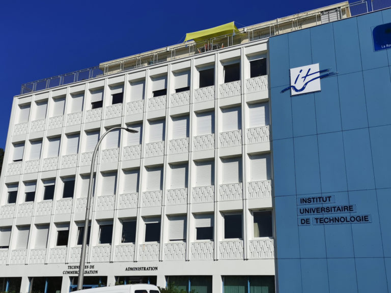 » Liste des établissements d’enseignement supérieur à La Rochelle